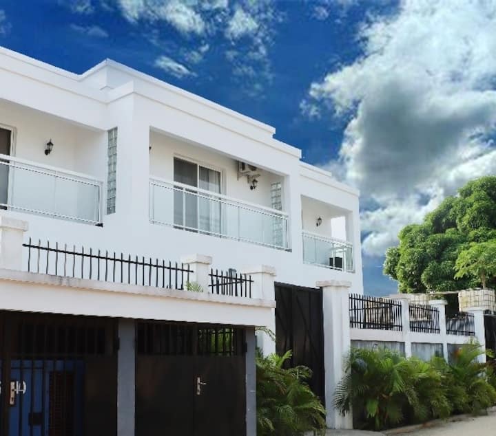 Moderne & Spacieux 2 Ch. 2 Sdb | La Villa Grenade - Republic of the Congo