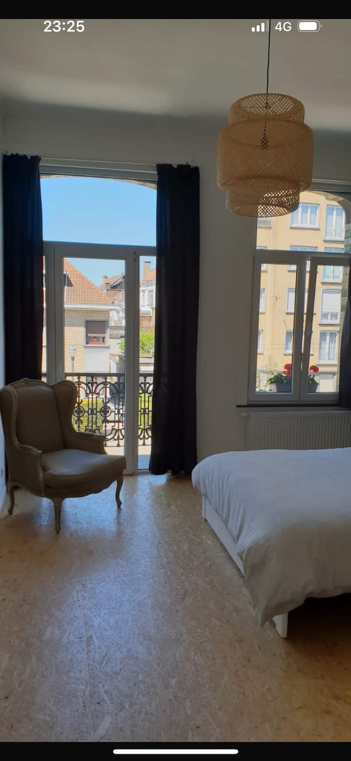 Bel Appartement à Bruxelles Avec Parking Privé. - Drogenbos
