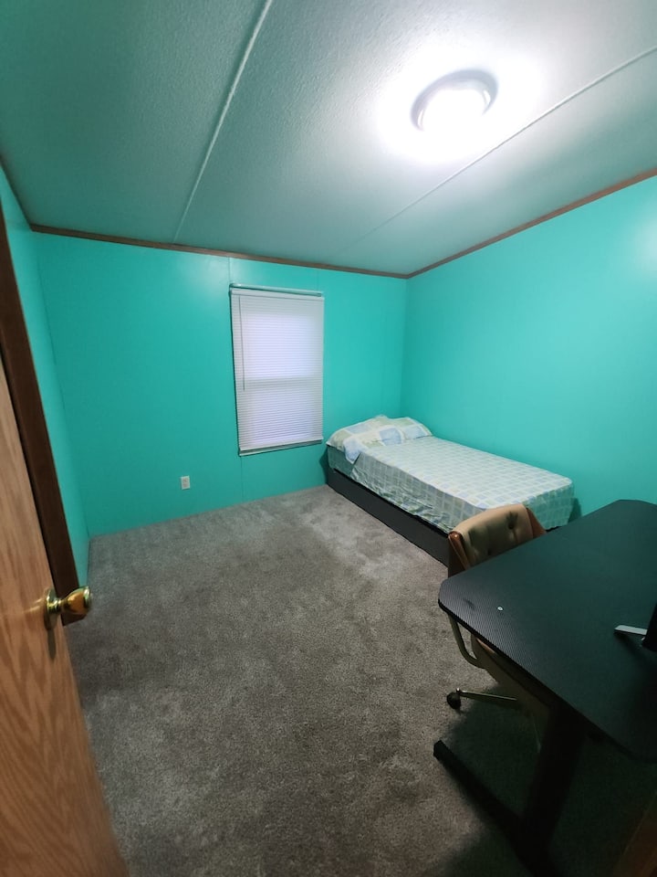 Es Un Cuarto Muy Limpio - Hagerstown, MD