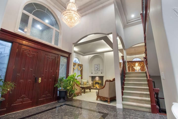 Panridge Estate - Surrey