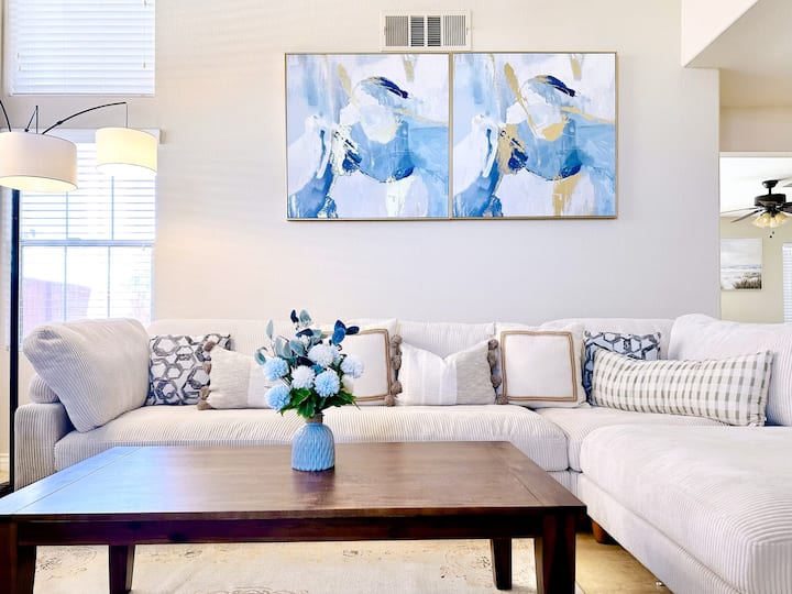 10 Min To Strip Spacious 6br New Furniture - Las Vegas