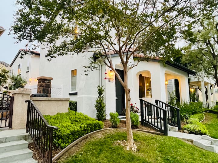 Lakeside Retreat In Wine Country - Temecula, CA