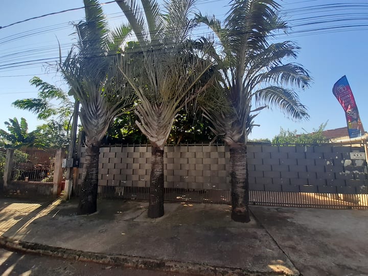 Casa Com 2quarto Sala Cozinha Com Churrasqueira - Foz do Iguaçu