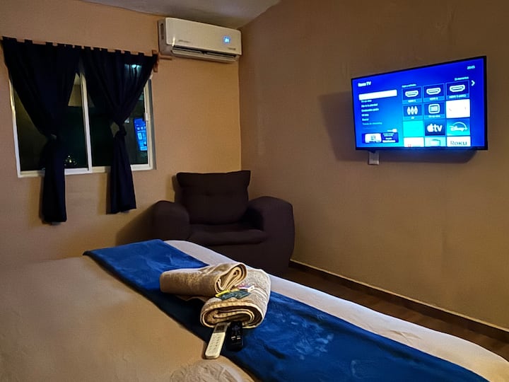 Hogar Familia Y Alberca. - Colima