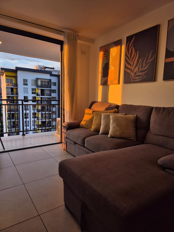 Cozy Condo With Pool, Prime Location, Santa Tecla - El Salvador