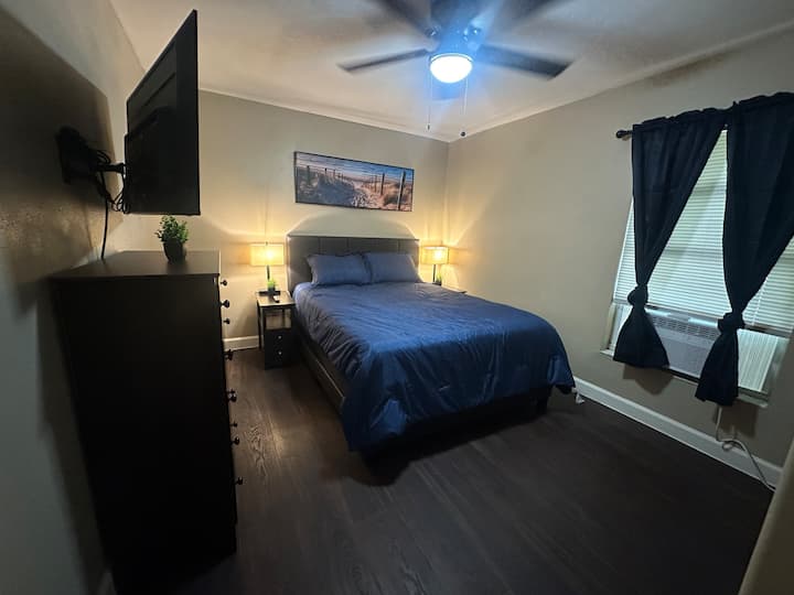 1-cozy 1/1 Full Unit - Lakeland, FL