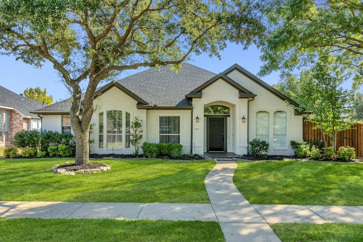 For Discerning Guests: Heart Of Frisco Home - Frisco, TX