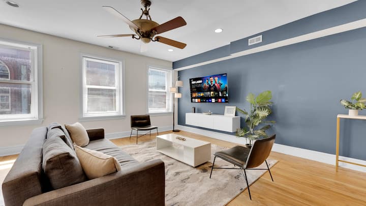 Cozy 1br | Old City | 2 Beds | Independence Hall - Philadelphia, PA