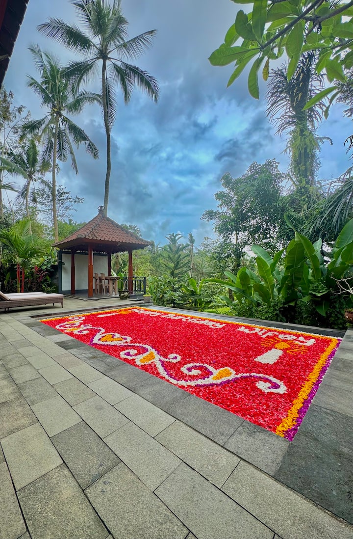 Pande Sebali Villa - Indonesia