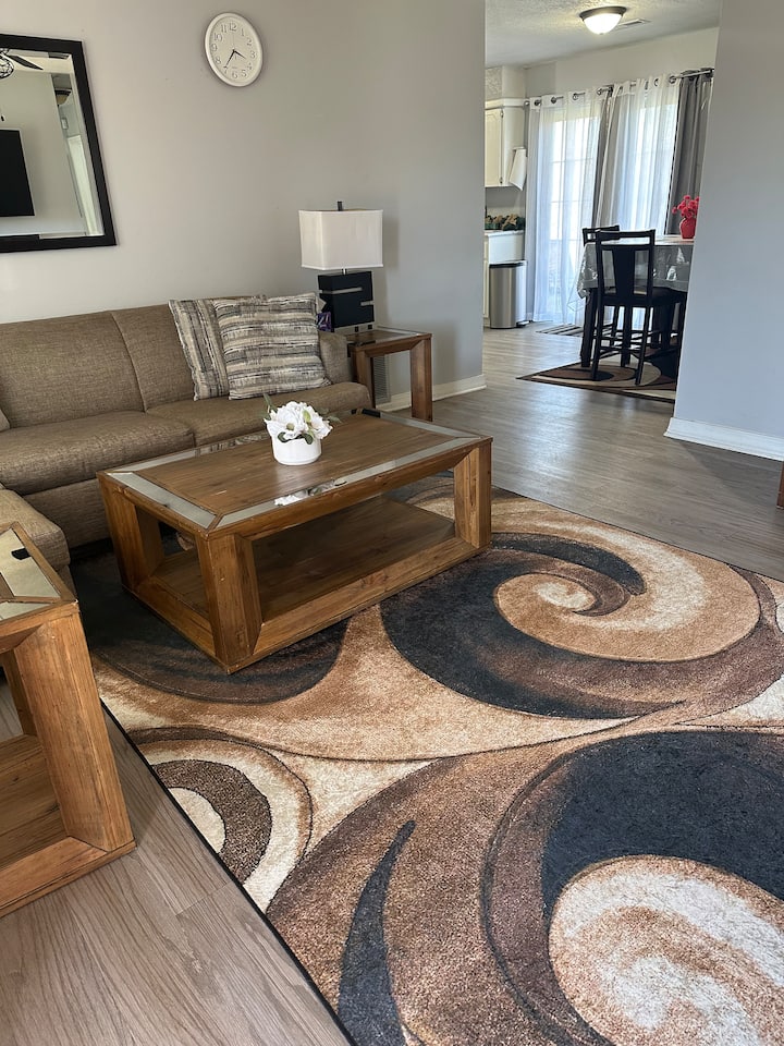 A Home For Guests On Budget. - Broken Arrow, OK