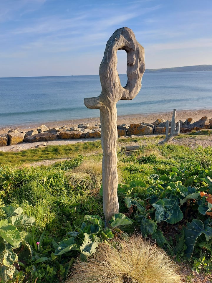 Sleepy Willow - Your Cornwallcation - Hayle