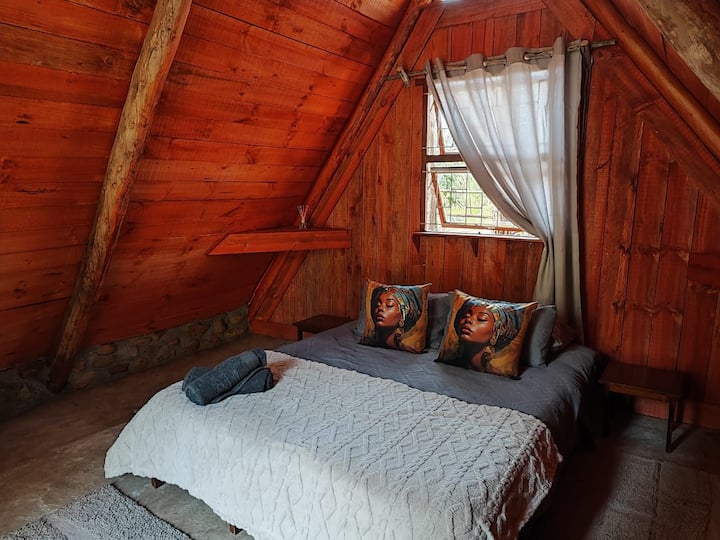 Sugarbird Cabin - Napier, South Africa