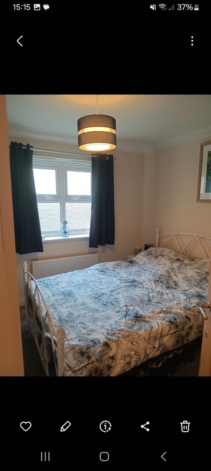 Bedroom And Living Room In Drighlington - Leeds