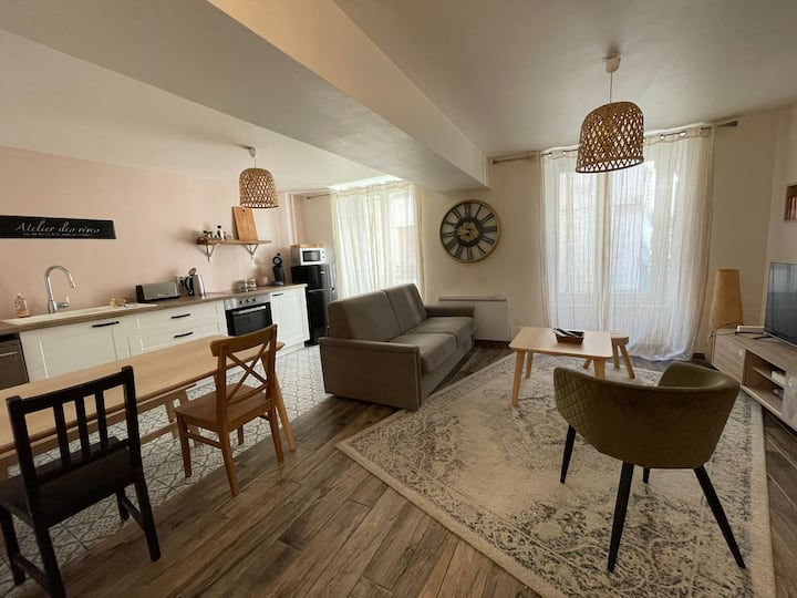 Logement Entier : Appartement-melun, France - Melun