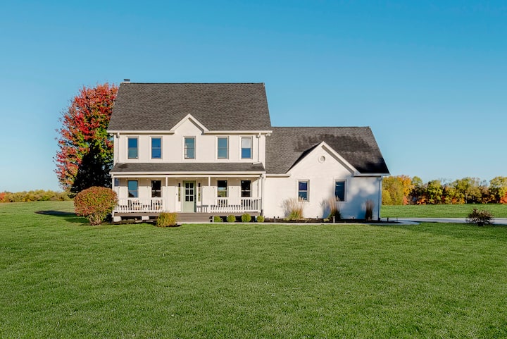 Family Farmhouse - Indiana (State)