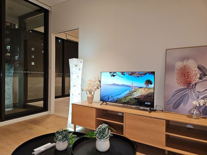 Close To Station And Syd Cbd Easy To Anywhere - North Sydney
