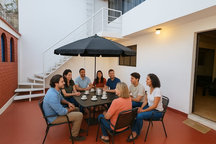 Casa Amplia Para Turistas Y Grupos En Cusco - Cuzco