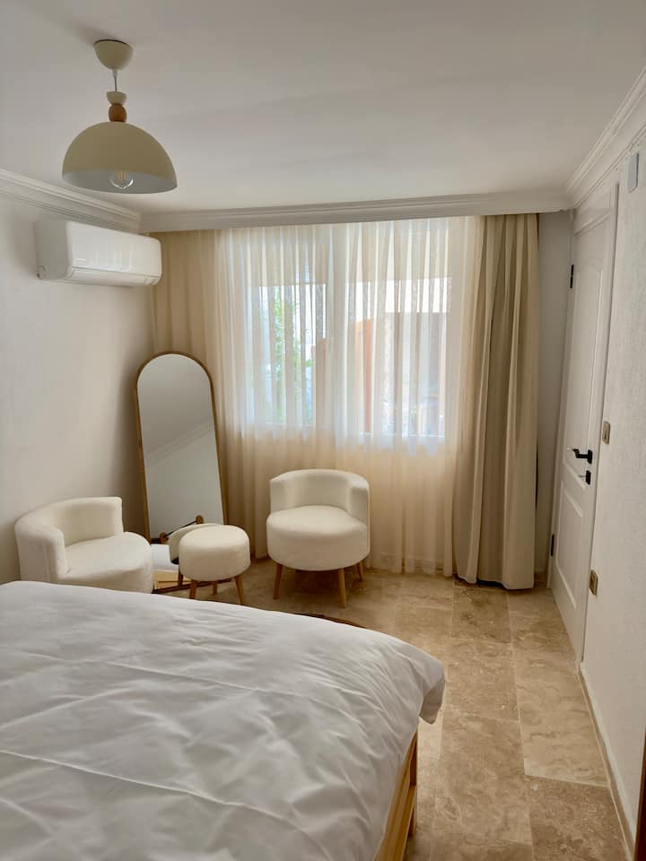 Holurla Urla House - Urla