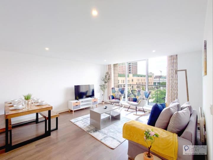 Stunning 2br / 2bath Apartment London Docklands - Barking