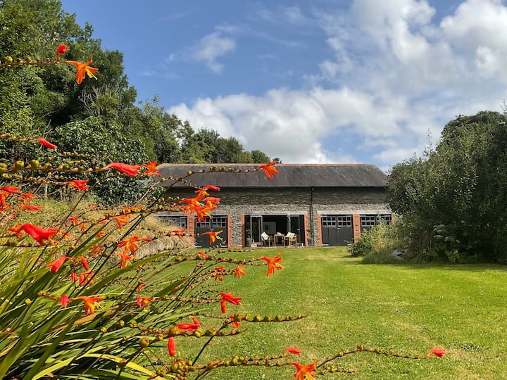Lee Hollow - Tranquil Garden Suite, Walk To Beach - Ilfracombe