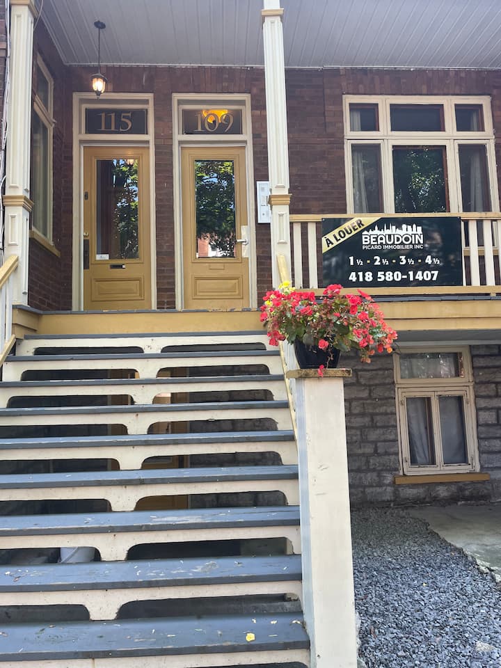 Lockwell 109-5 - Quebec City