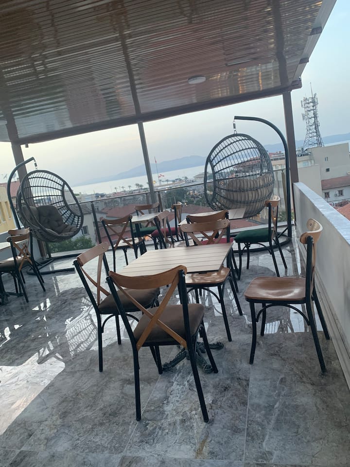 Yeni Pansiyon şEhir Merkezinde - Kuşadası