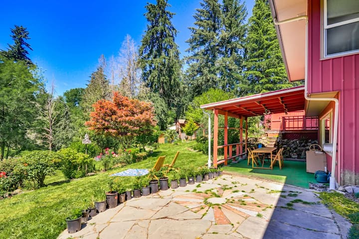 Cozy & Quiet Creekside Home, 8 Min To Portland - Portland