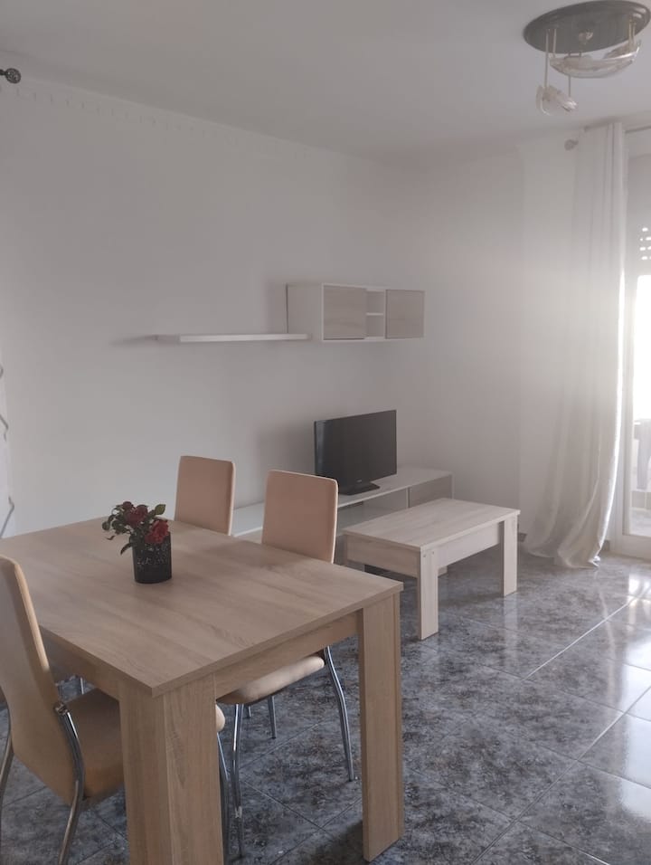 Apartamento Cerca De La Playa - Adra