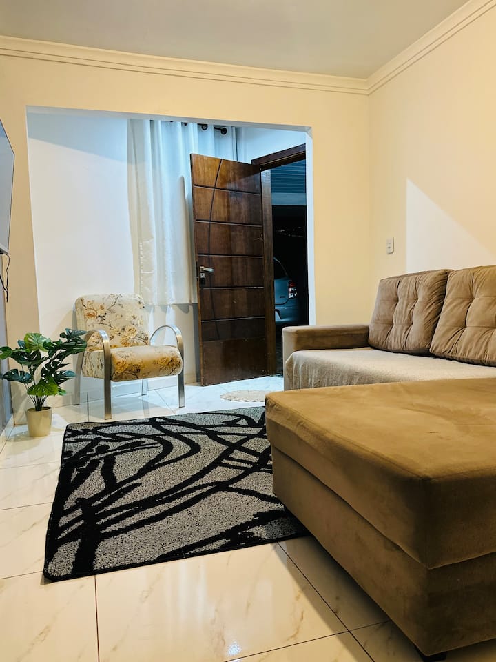 Sc2: Casa A Apenas 2 Min Do Shopping Catuai - Cascavel