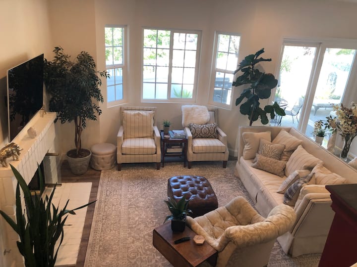 Paradise Found In Laguna Hills! - Aliso Viejo, CA