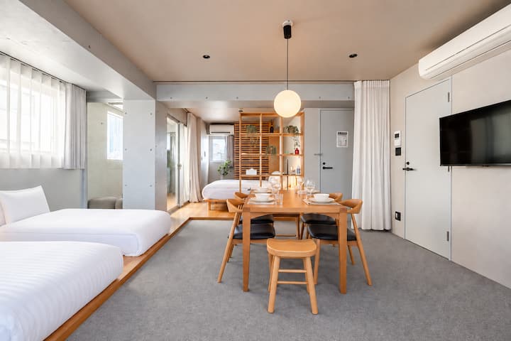 5 Minutes From Shinjuku Railway/design Award Winner/spacious Family Accommodation/pocket Wi-fi/electric Mat - Shibuya City