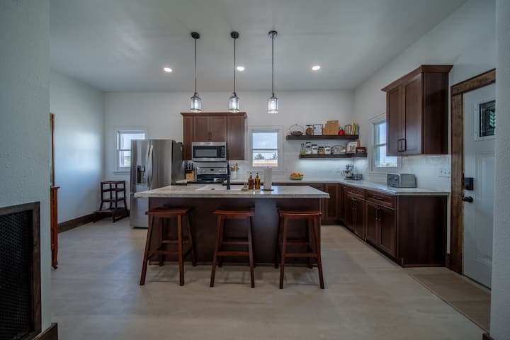 Family Home In Downtown Rapid City - Rapid City, SD