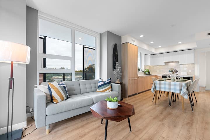 Richmond Centre & Skytrain | Parking | Yvr Nearby - Richmond