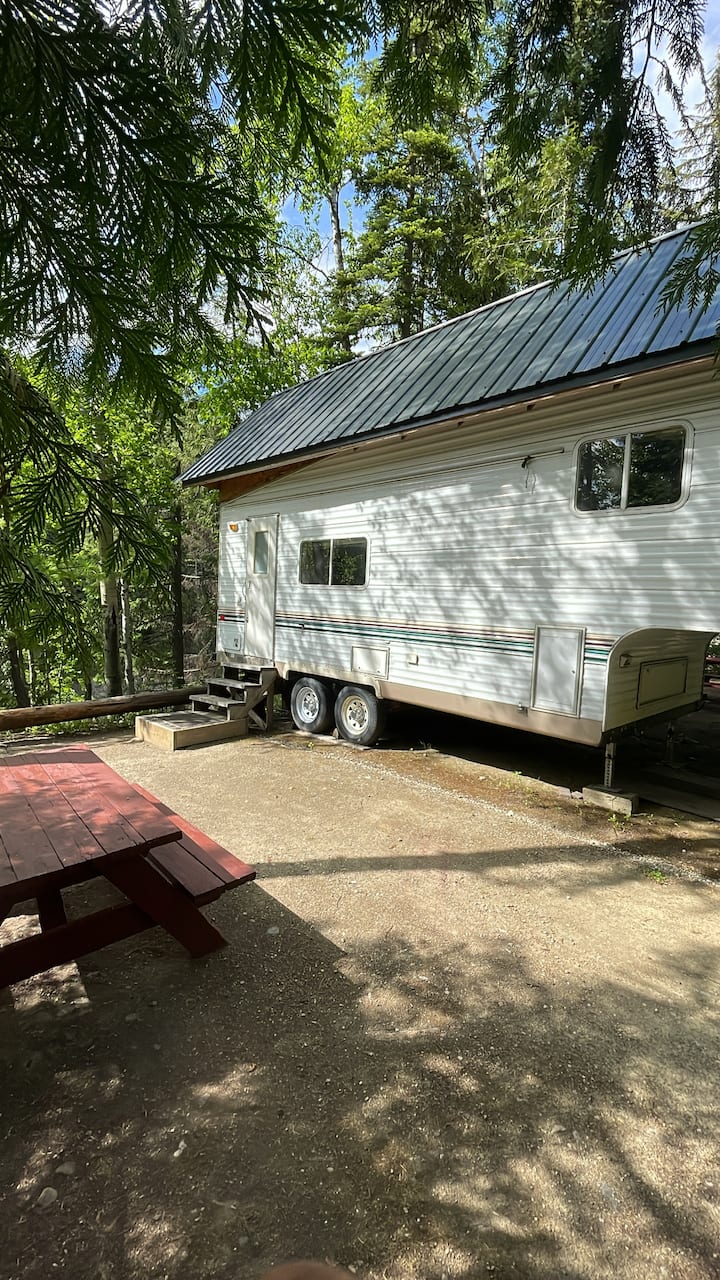 Kinbasket Lake Resort - Cabin 7 - Parc national de Banff