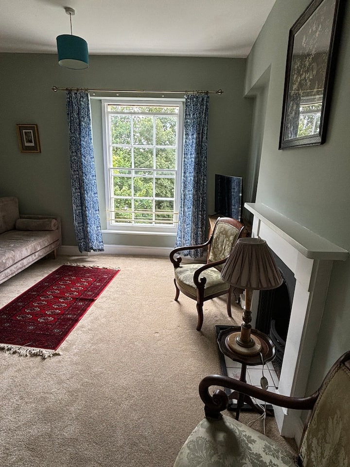 Treetop Retreat - Dawlish
