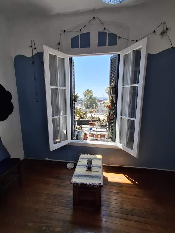 La Refugia: Hermoso Apto En Edificio Histórico - Montevideo