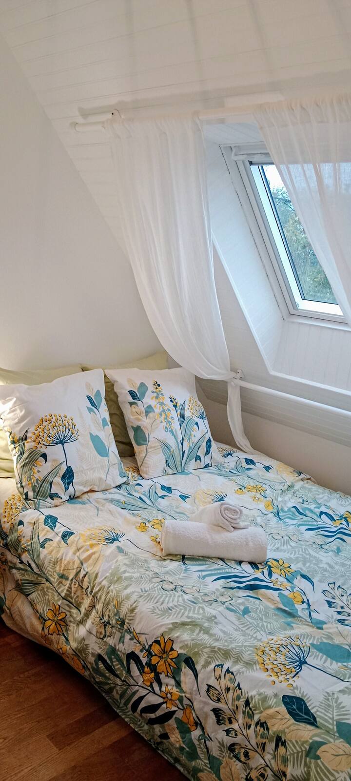 Petite Chambre Pour 2 Personnes Dans Maison. - Plouarzel