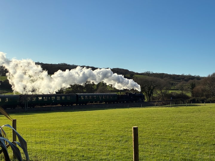 Spacious Purbeck Guest Suite For Two - Langton Matravers