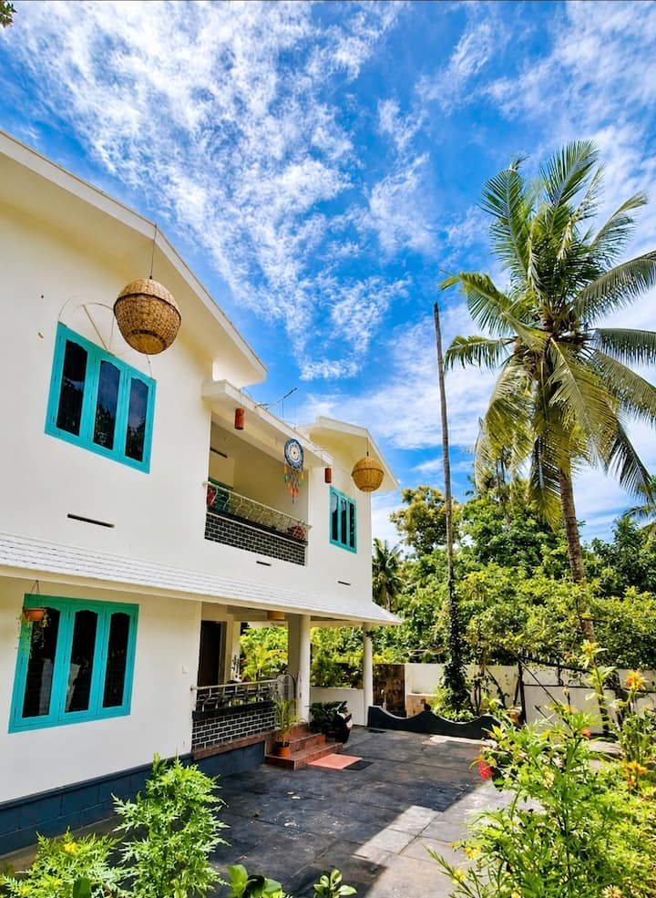Villa Blue Cove With Terrace Pool, Varkala - Varkala