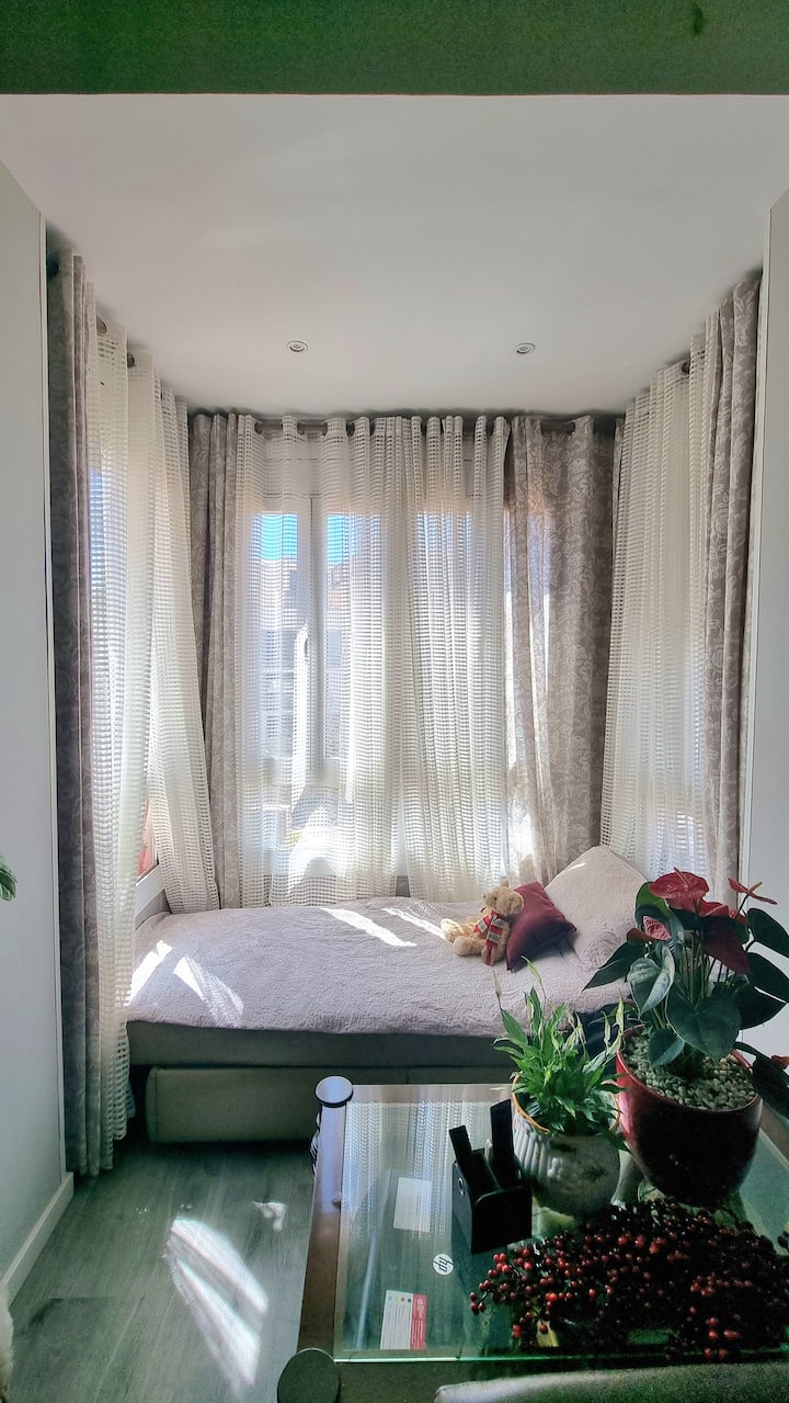 Stylish Modern Room | Quiet&safe | Center | Wifi - Barcelona