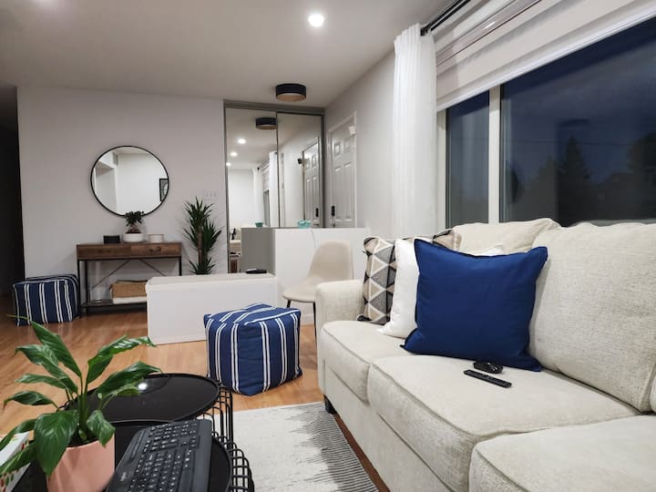 Bungalow House Winnipeg -Short Term Rental - Winnipeg