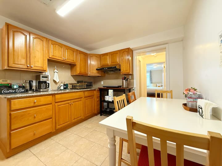 2bd/2ba Unit Near Golden Gate Park & Free Parking - Lake Street – San Francisco