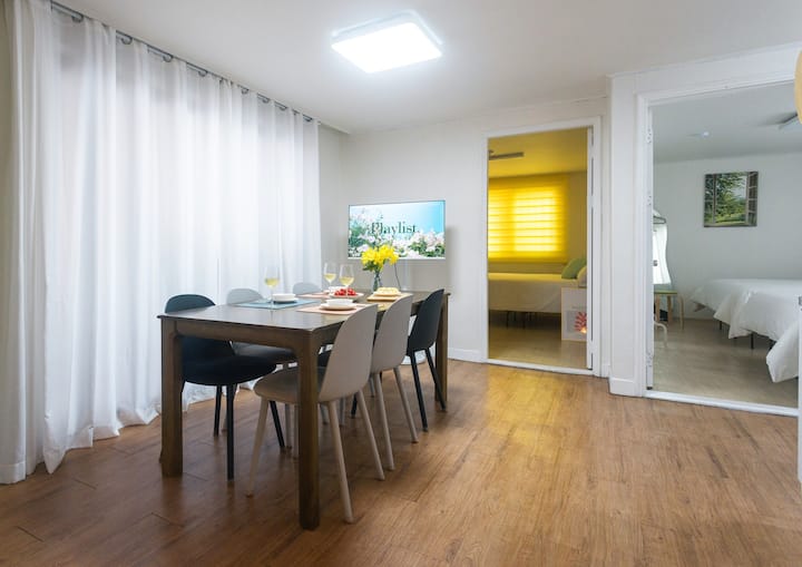 독채/방2/퀸3/도보6분/강남/광화문/명동/병원/가족/친구/출장 - 首爾