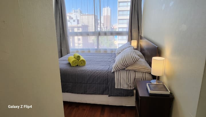 Cómodo Dpto. A Pasos Del Metro Moneda | 2d 2b - Santiago, Chile