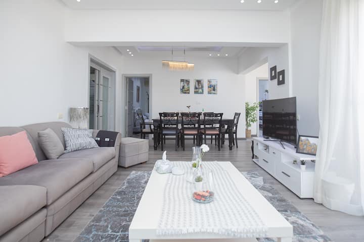 Rooftop Beachfront Apartment - Alexandria, Egypt