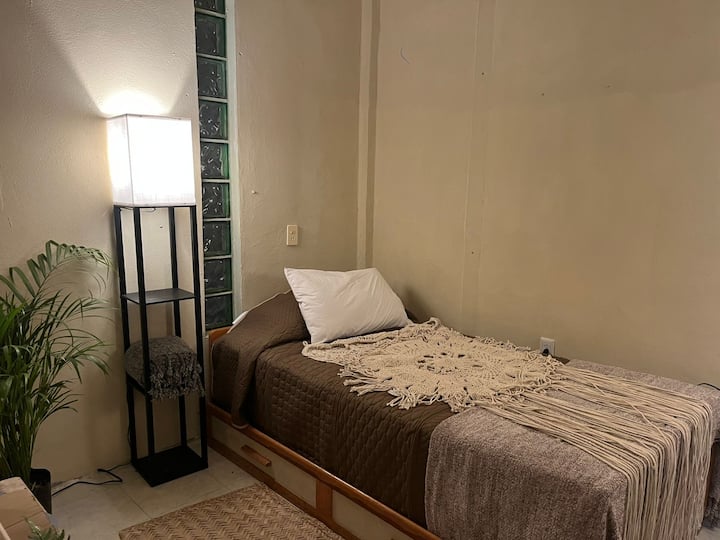 Calipolli Citlalli
Hogar Con Acceso Independiente. - Chiconcuac de Juárez