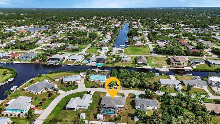 Pet Friendly Extended Stay Pool House Off  Canal - Port Charlotte, FL
