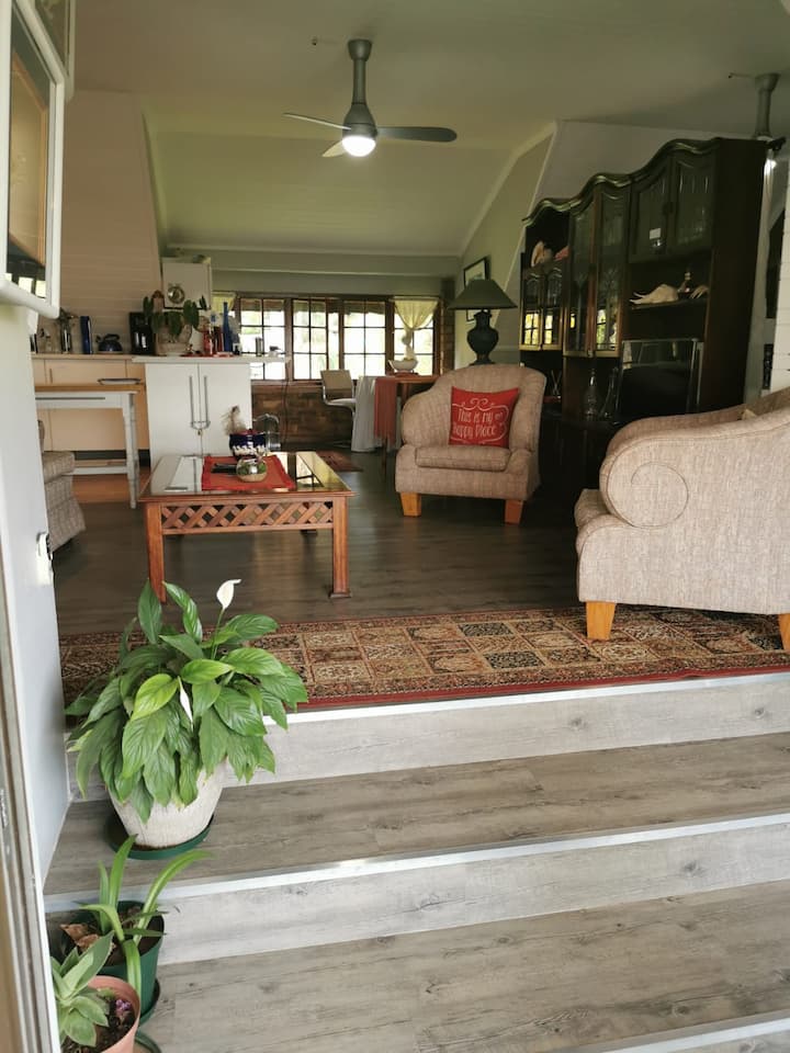 Loft-suite:
56 On Waterfront With Dam View. - Hartbeespoort