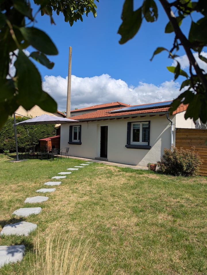 Petite Maison Indépendante 1 Chambre 3 Etoiles - Cournon-d'Auvergne