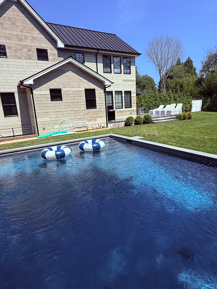 New Vacation House On The Island With The Pool - Greenport, NY